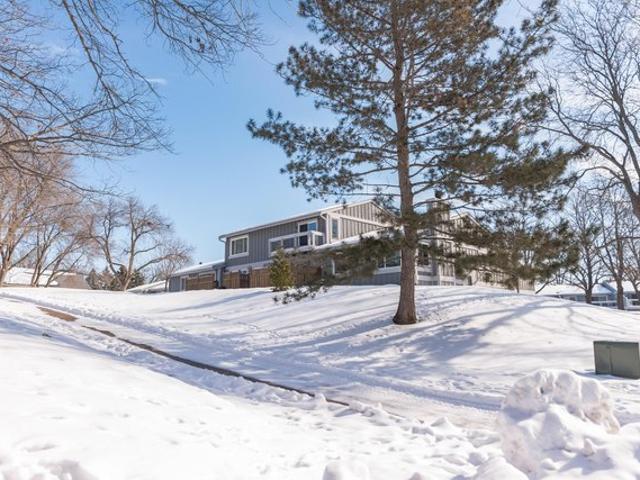 110956 Von Hertzen Cir Unit 56, Chaska, MN 55318