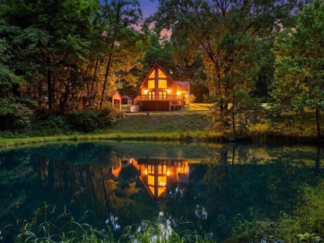 11099 Bushy Rd, Metamora, IN 47030