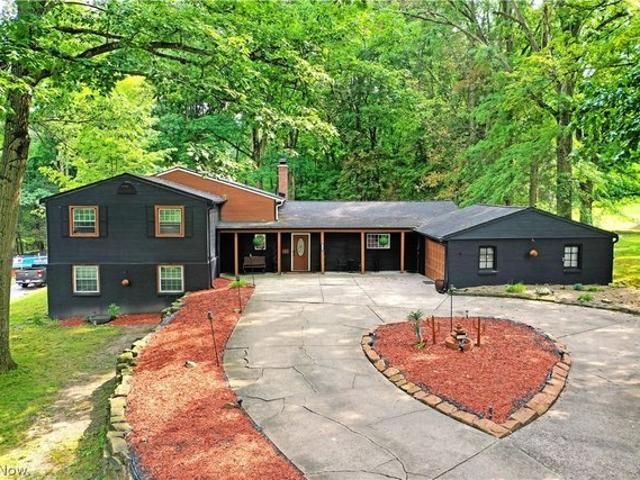 1109 Mansell Dr, Youngstown, OH 44505