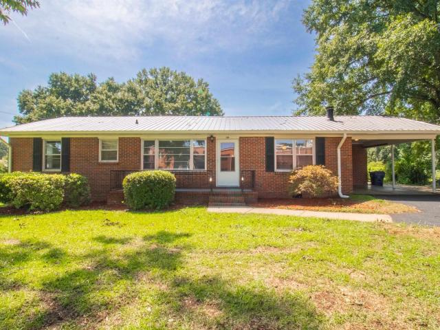 1109 Meadowbrook Drive