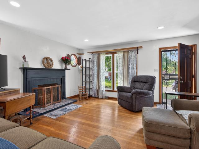 1109 Meridian Drive