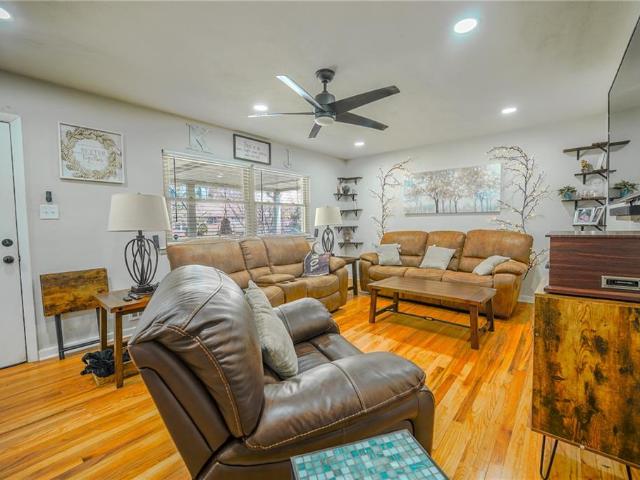 1109 Milissa CT