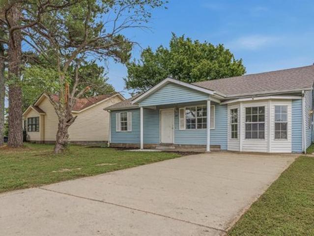 1109 N 29th St, Paragould, AR 72450