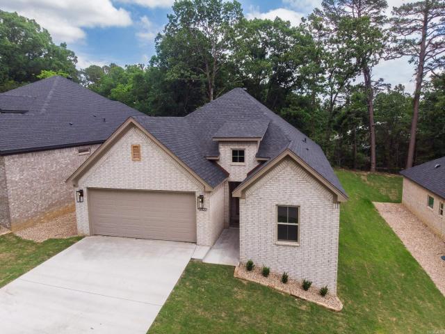 1109 Nix Road