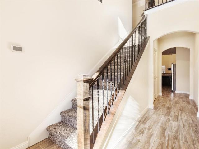 1109 Noble Flair Place