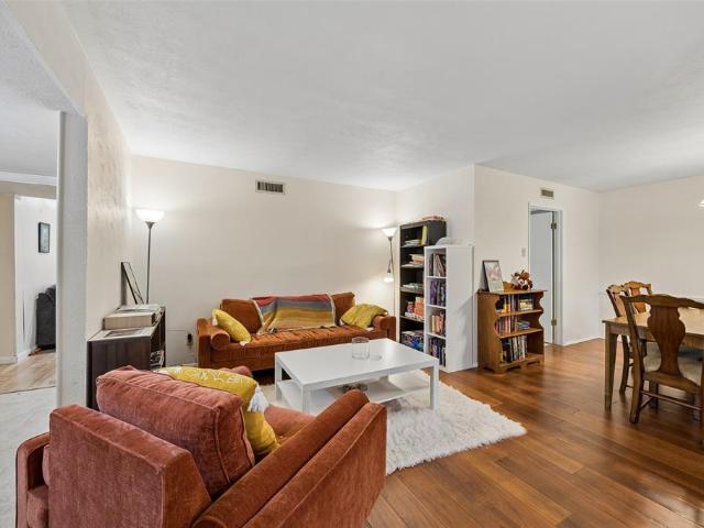 1109 Overdowns Drive
