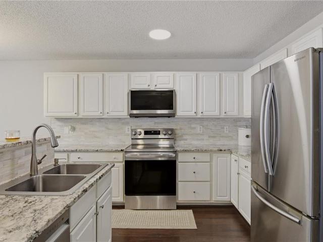 1109 Academic Drive