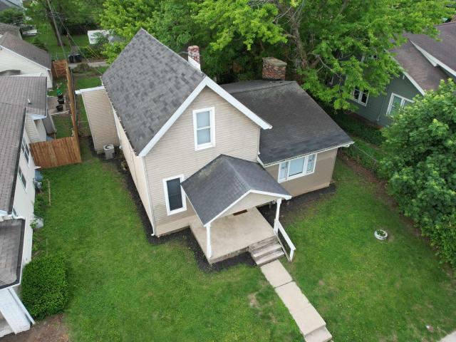 1109 Adams Street