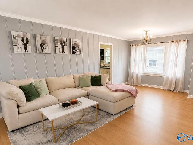 1109 Alcott Road