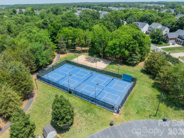 1109 Cooper Lane