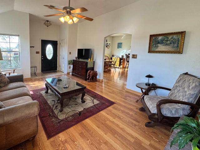 1109 E College St, Llano, TX 78643 | MLS #175491 | Compass
