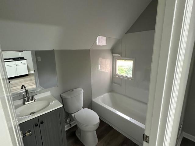 1109 E Kirby Ave Whim & Proper, LLC