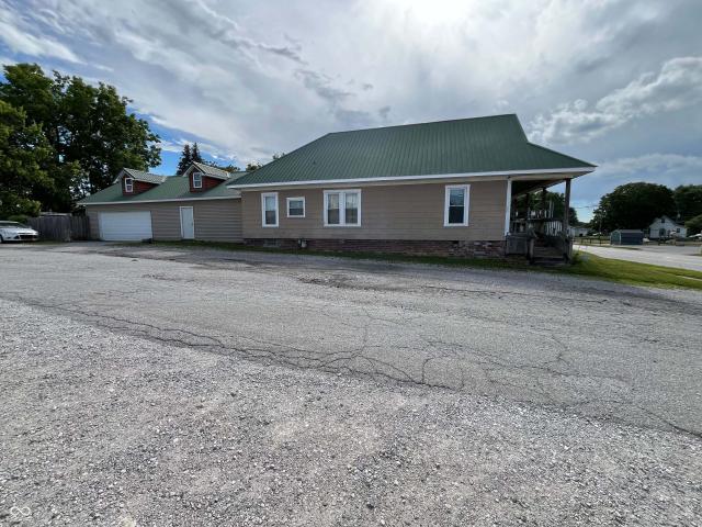 1109 E Main Street
