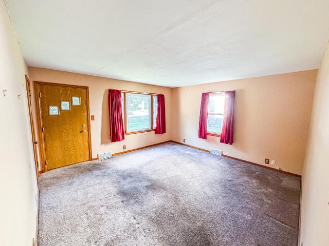 1109 Flambeau St
