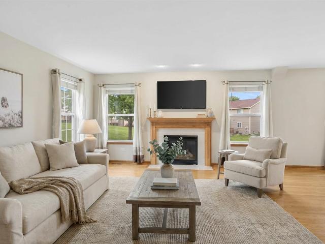 1109 Grass Lake Drive # 1109