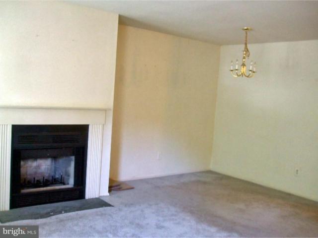 1109 Huntingdon Mews