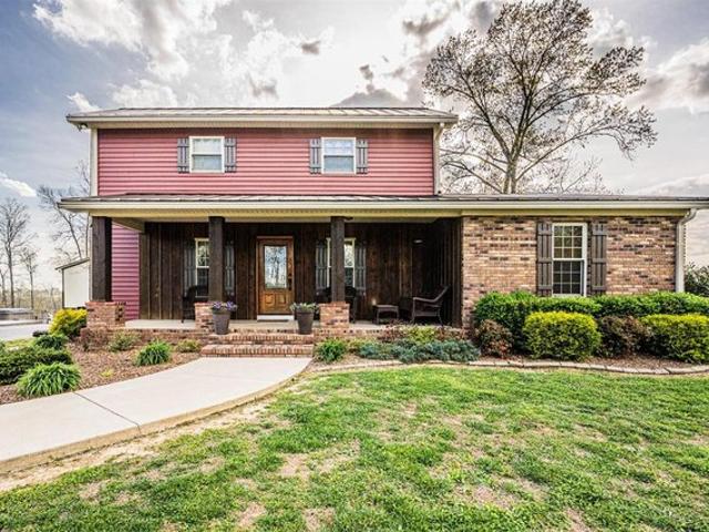 1109 Halifax Rd, Scottsville, KY 42164