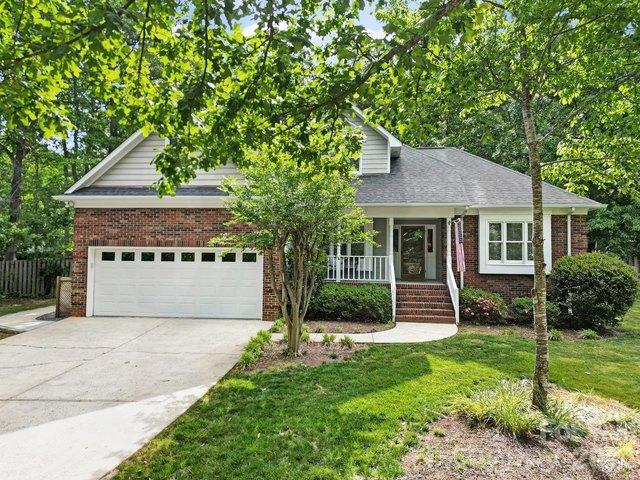1109 Hawthorne Dr, Indian Trail, NC 28079