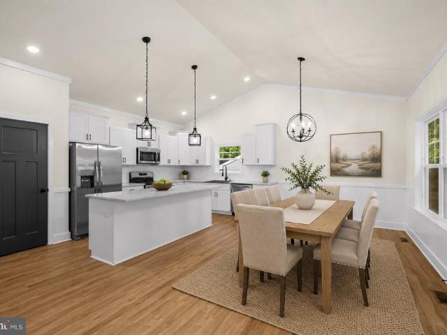 1109 Lakeview Parkway