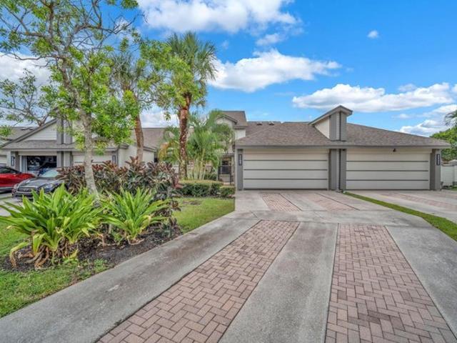 1109 Landings Blvd, Greenacres, FL 33413