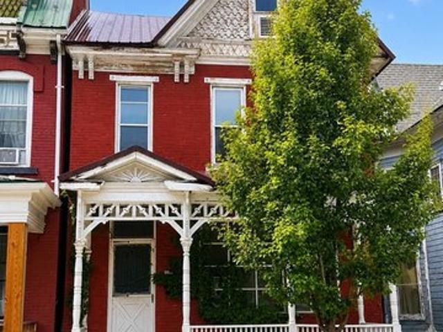 1109 Logan Ave, Tyrone, PA 16686