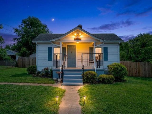 1109 Ray Rd SE, Roanoke, VA 24014