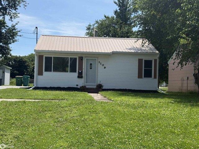1109 S 7th St, Fairfield, IA 52556