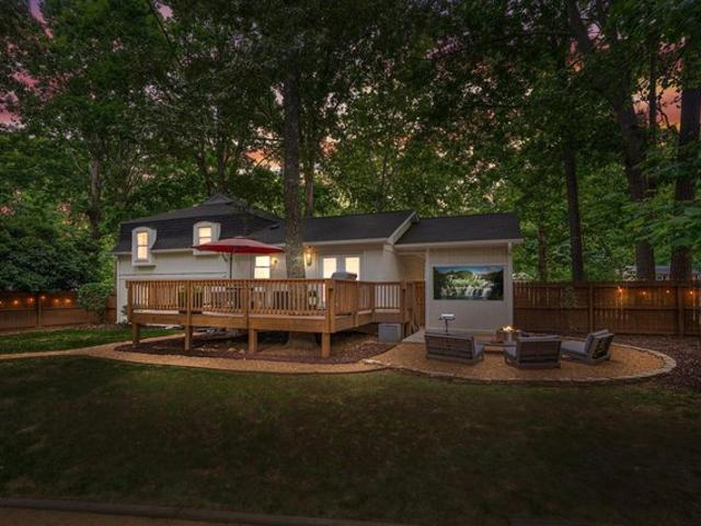 1109 Seabrook Ave, Cary, NC 27511