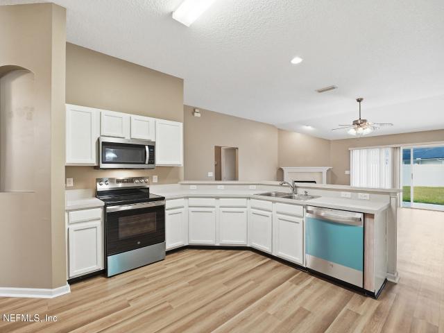 1109 Seattle Slew Ln, Jacksonville, FL 32218 | MLS #2125
