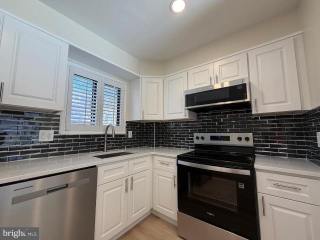 1109 South St, Unit B, Philadelphia, PA 19147 | Compass