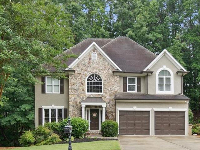 1109 Towne Lk Hls E, Woodstock, GA 30189