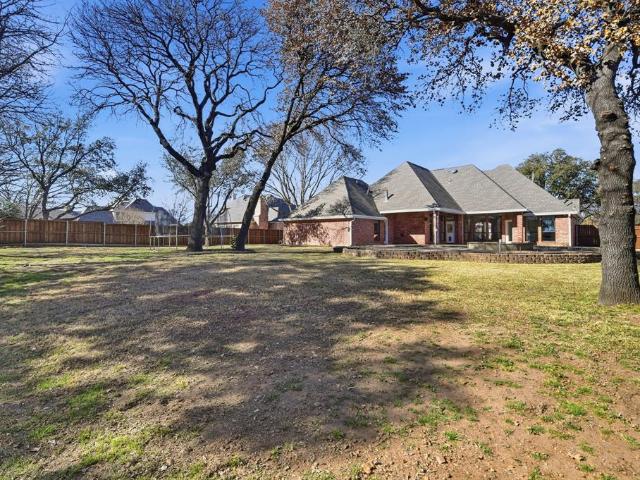 1109 Travis Court
