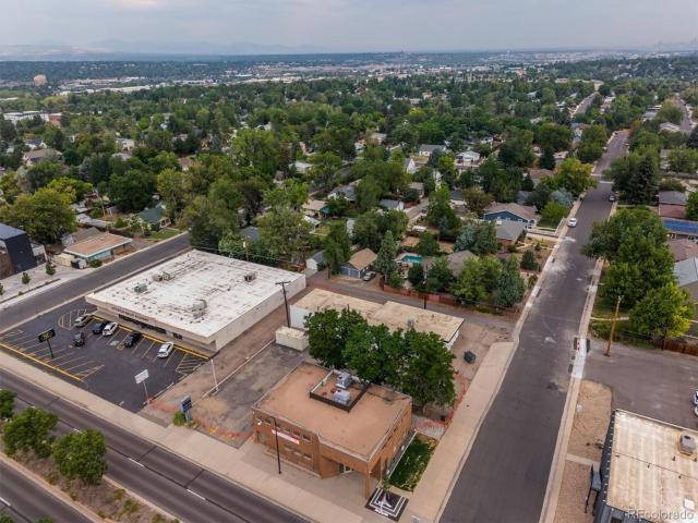 1109 W Littleton Boulevard