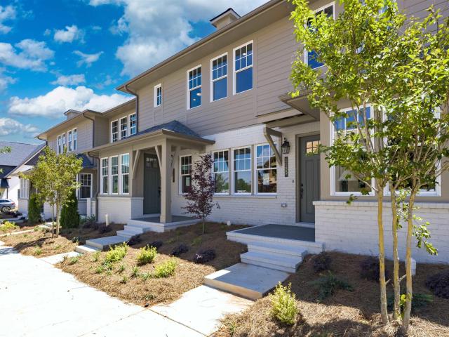 1109 Windsor Square