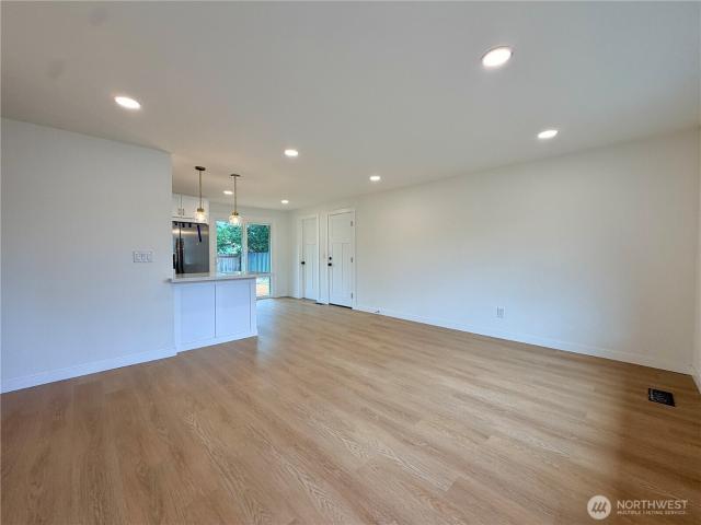 1109 27th Street SE