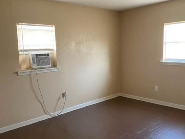 1109 45th St 2 Bedroom Apartment for Rent at 1109 45th St, Lubbock, TX 79412 Ballenger