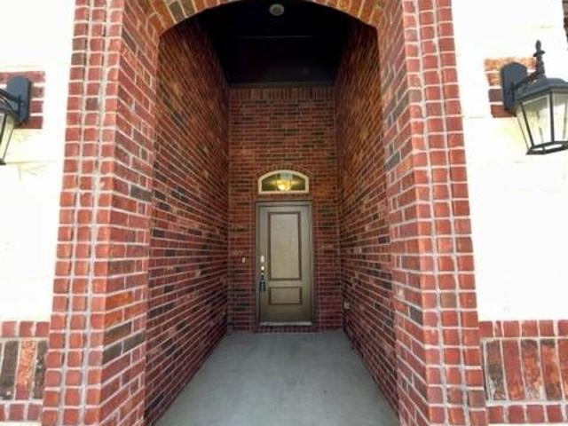 11000 Glover Lane