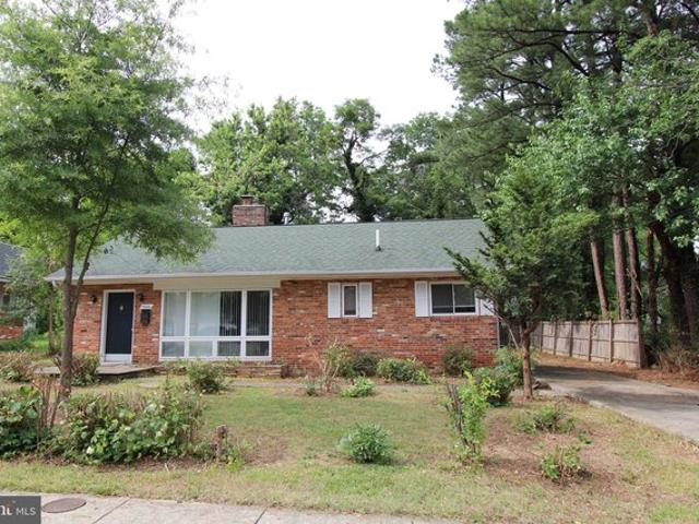 11000 Park Rd, Fairfax, VA 22030