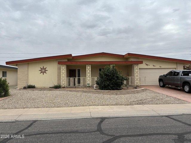 11001 W Granada Dr, Sun City, AZ 85373
