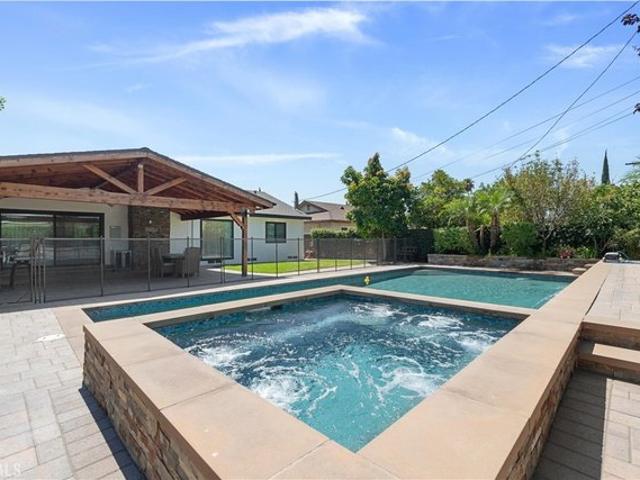 11001 Gothic Ave, Granada Hills, CA 91344