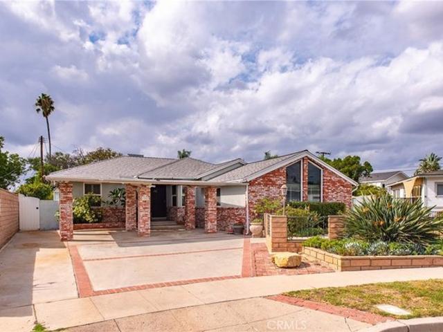 11007 Montgomery Ave, Granada Hills, CA 91344