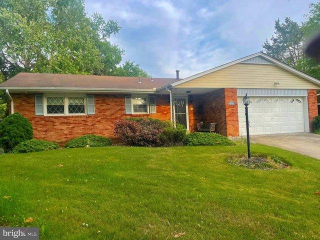 11007 Phillips Dr, Upper Marlboro, MD 20772