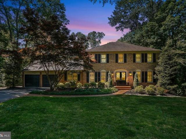 11007 Raccoon Ridge Ct, Reston, VA 20191