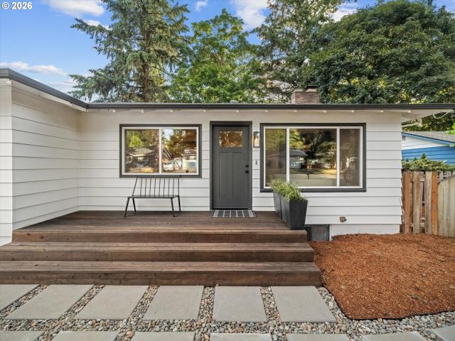 11007 SE 52ND AVE