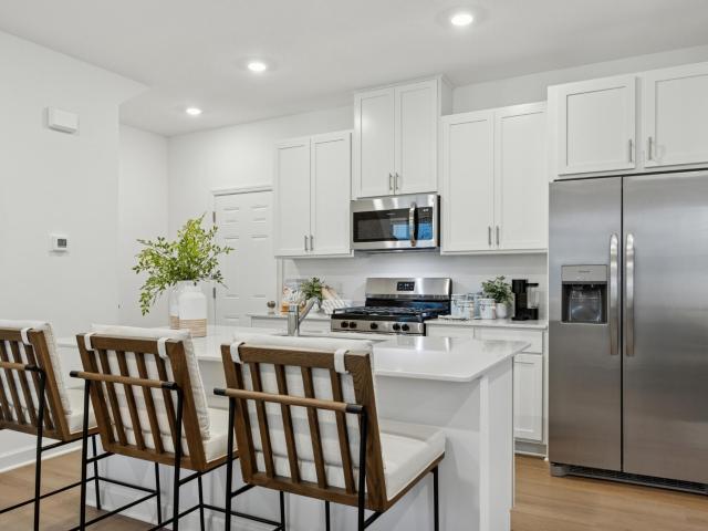 11005 rd Street W