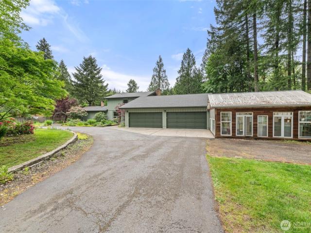 11008 Cowlitz Drive SE