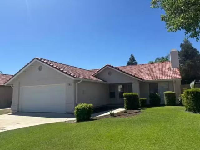 11009 Bahia Ct, Bakersfield, CA 93311