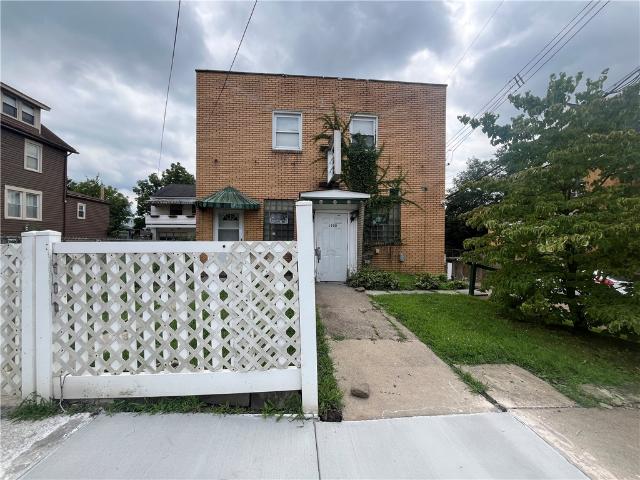 1100 Maple Ave