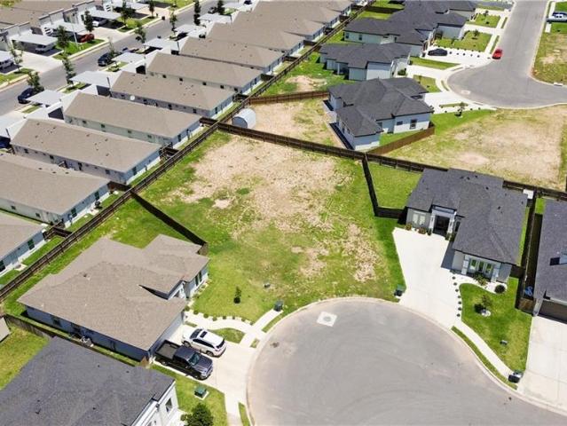 1100 Matthew Drive