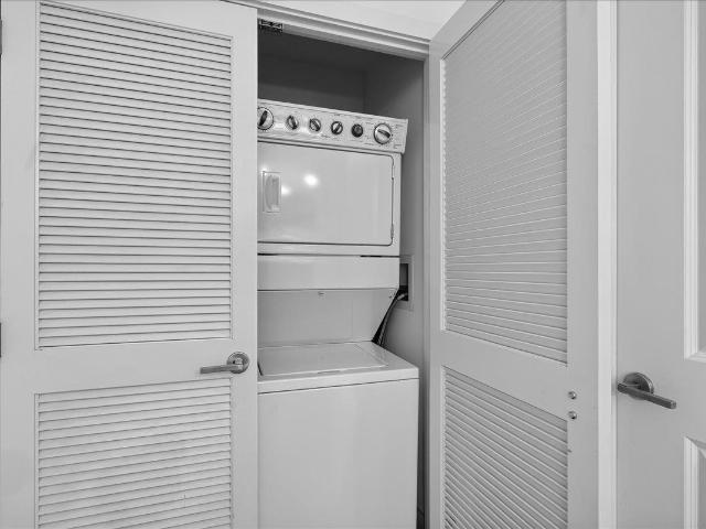 1100 Maxwell Ln, Unit 422, Hoboken, NJ 07030 | MLS #260013